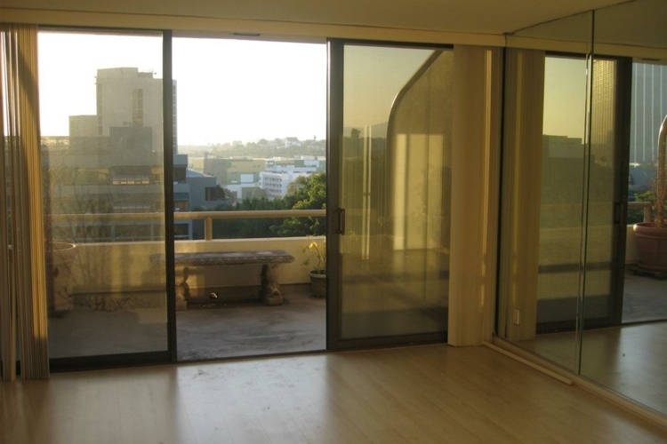 Porte extérieur: idées merveilleurses pour terrasse et balcon