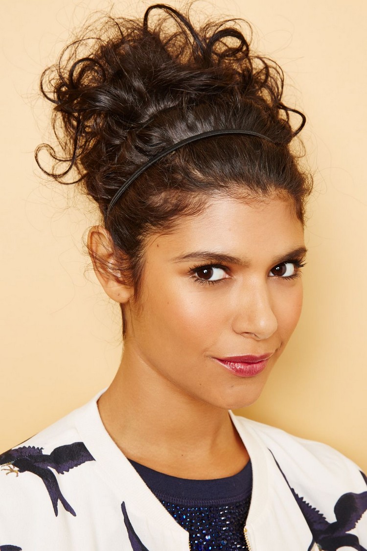 Coiffure Cheveux Boucl s Naturellement Techniques Et Id es Coiffure Cheveux Boucl s Naturellement Techniques Et Id es