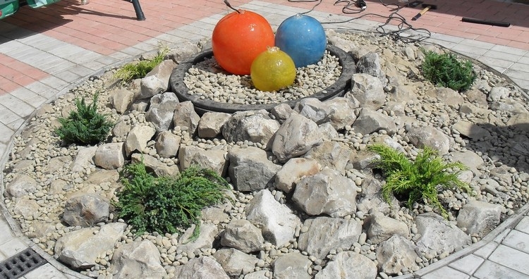 Jardin de rocaille et déco en pierre naturelle en 40 idées