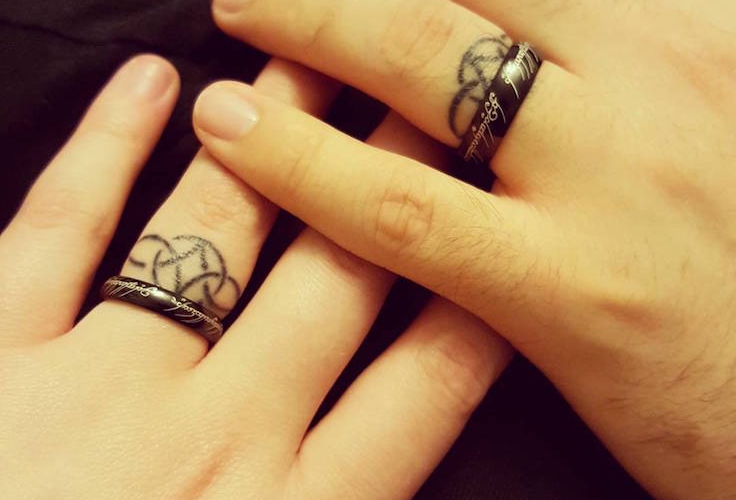 Tatouage Alliance Entrelaces