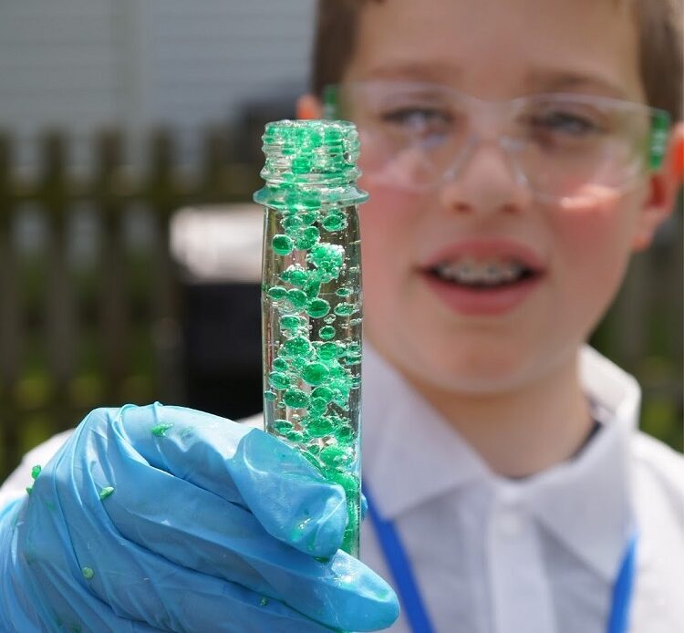 Expérience scientifique enfant - idées DIY à reproduire avec vos petits!