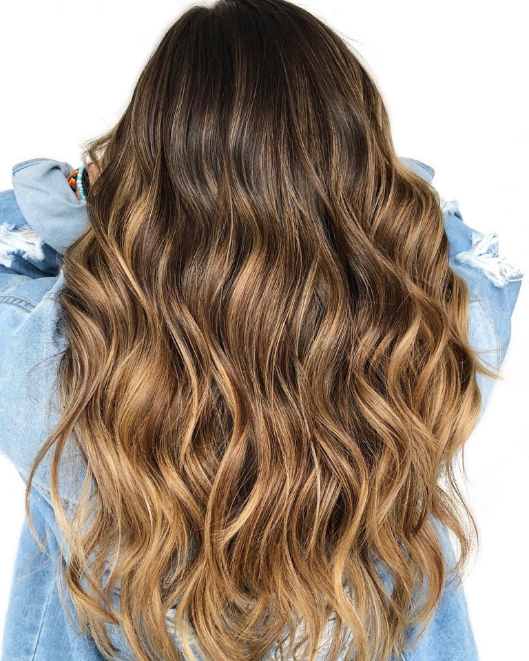 Balayage Sur Chatainnull