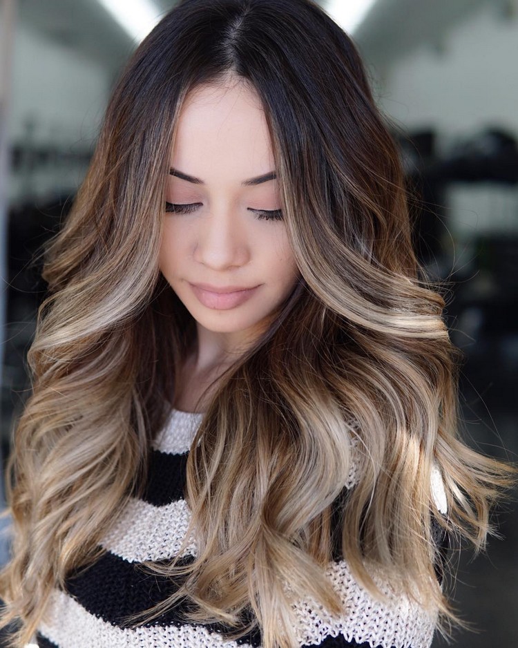 Balayage Sur Cheveux Noirs Quelles Sont Les Nuances Adopter Balayage Sur Cheveux Noirs Quelles Sont Les Nuances Adopter